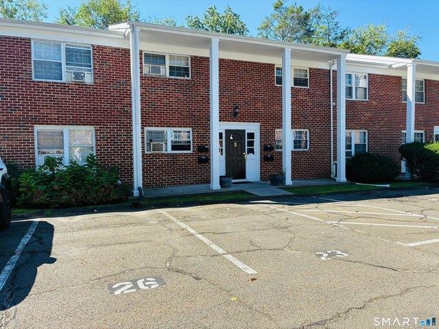 125 Lawn Ave Unit B6, Stamford, CT 06902