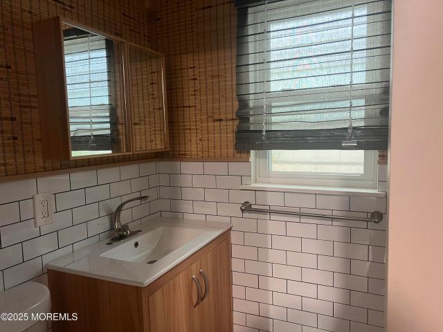 125 Lincoln Ave, Unit 4, Seaside Heights, NJ 08751 | MLS #22606 | Compass