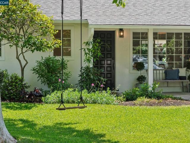 125 Luella Dr, Pleasant Hill, CA 94523 | MLS #41130 | Compass