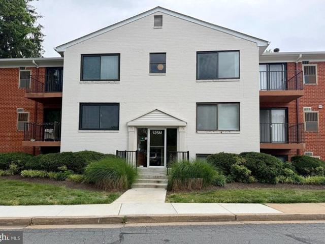 125 M Clubhouse Dr SW Unit 5, Leesburg, VA 20175