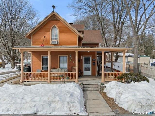 125 Mountain St, Windham, CT 06226