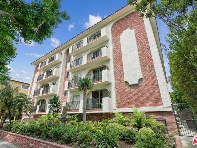 125 Montana Avenue 304