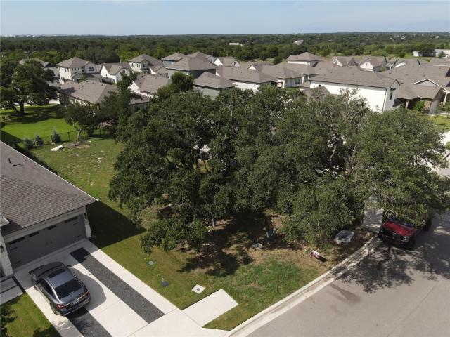 125 Monterey Oak Trl