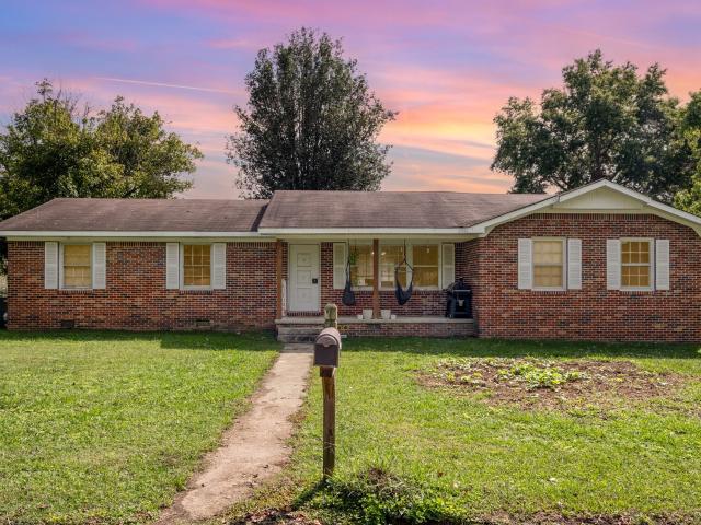 125 Morton Dr