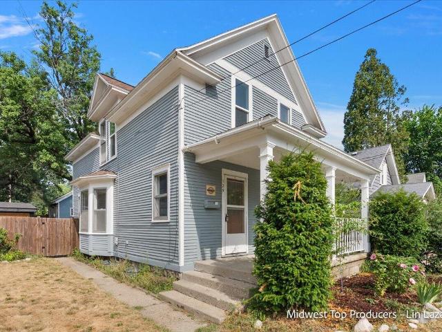125 Mack Avenue