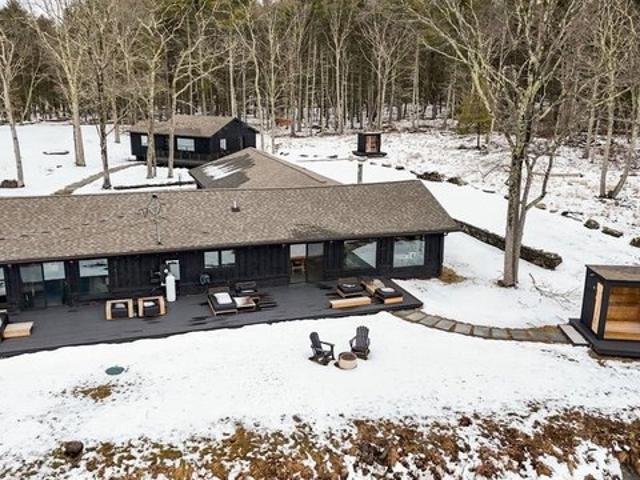 125 Mapes Rd, Barryville, NY 12719