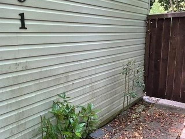125 Maple St Apt 101, Pendleton, SC 29670