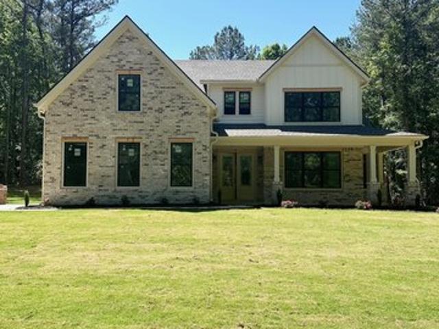 125 Maple Valley Dr, Jenkinsburg, GA 30234