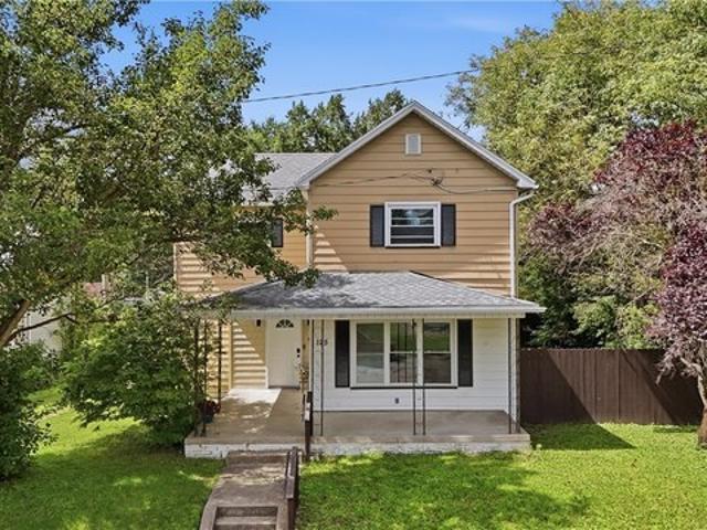 125 McCrea Ave, Dennison, OH 44621