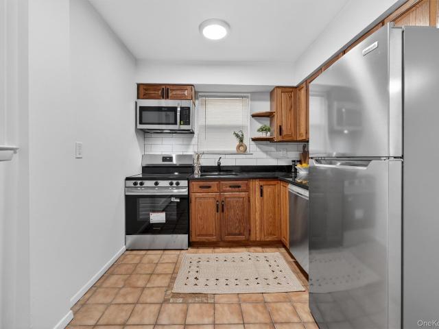 125 N Washington Avenue 1