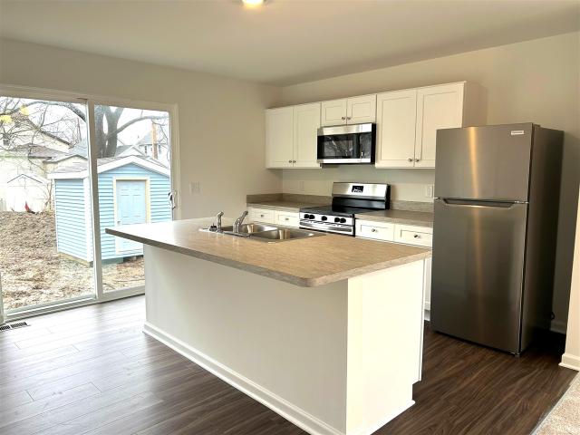 125 N Elm Avenue