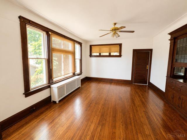 125 N F Street