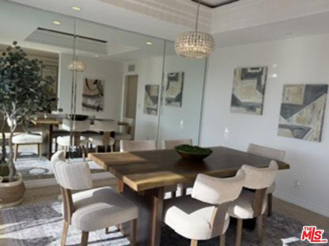 125 N GALE Drive 306