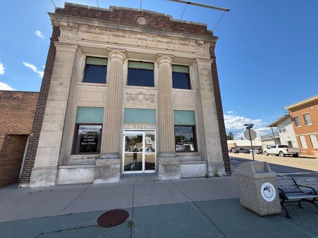 125 N MAIN Street