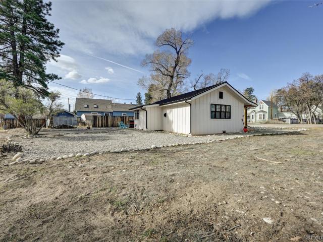 125 N Pleasant Avenue