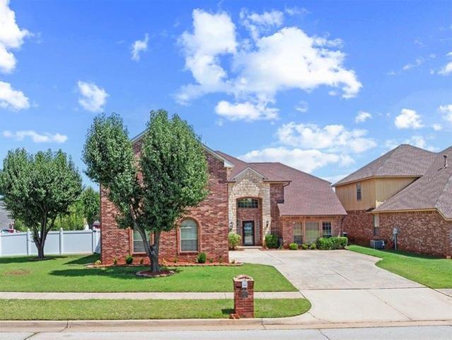 125 NW 147th St, Edmond, OK 73013