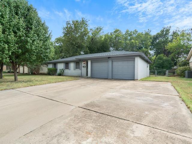 125 NW Jill Ann Dr, Burleson, TX 76028 | Compass