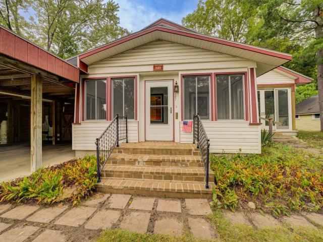 125 S Cedar Street