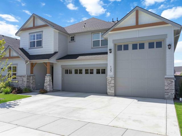 125 S Eagles Roost Way
