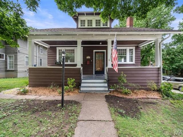 125 S Elm Ave, Saint Louis, MO 63119