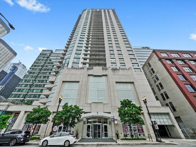 125 S Jefferson St Unit 1702, Chicago, IL 60661