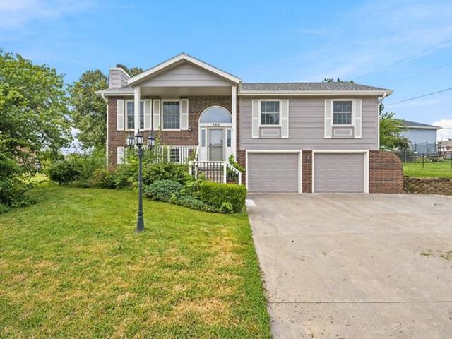 125 S Kiowa Ct, Junction City, KS 66441