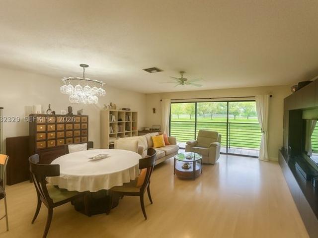 125 S Laurel Dr Unit 506, Margate, FL 33063