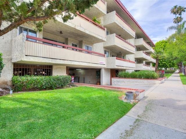 125 S Sierra Madre Blvd Unit 104, Pasadena, CA 91107