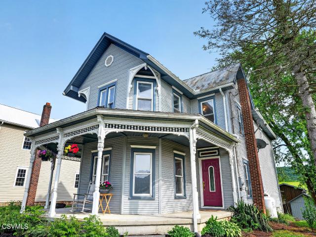 125 SNYDER Avenue