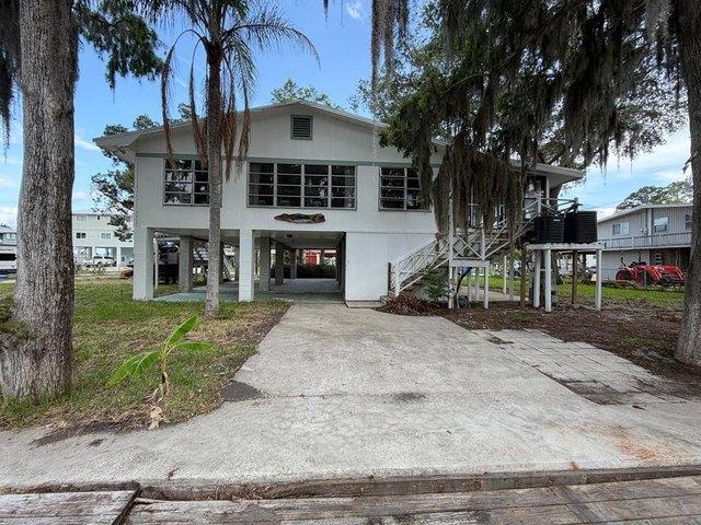 125 SE 245th St, Suwannee, FL 32692