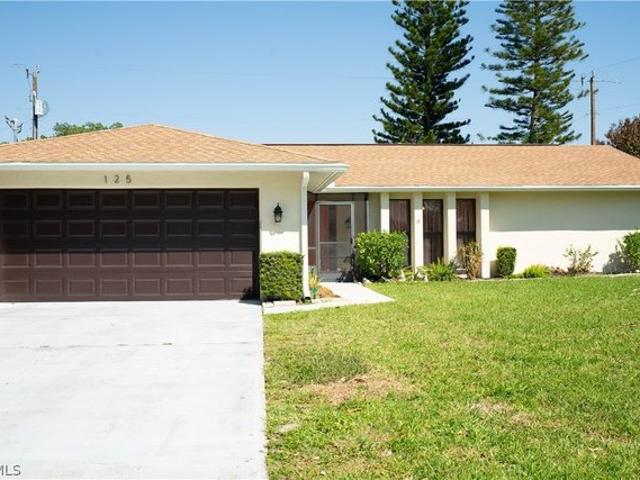 125 Sebring Cir, Lehigh Acres, FL 33936