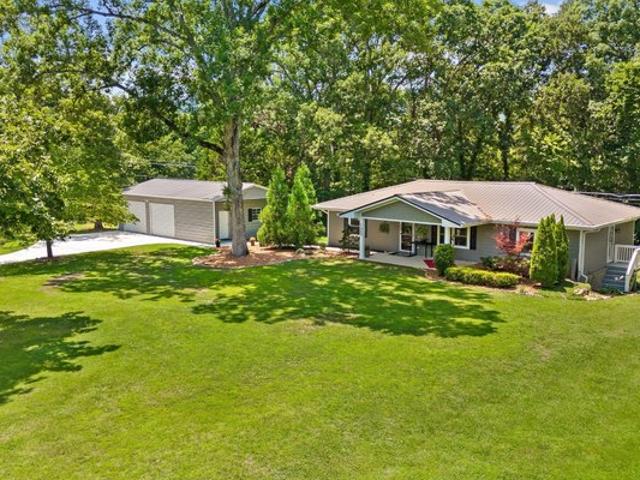 125 Seminole Dr, Dunlap, TN 37327