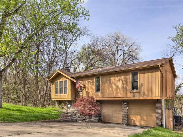 125 Shenandoah Dr, Pittsburgh, PA 15235 | MLS #1748 | Compass