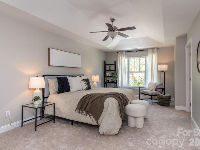 125 Sherman Oaks Lane