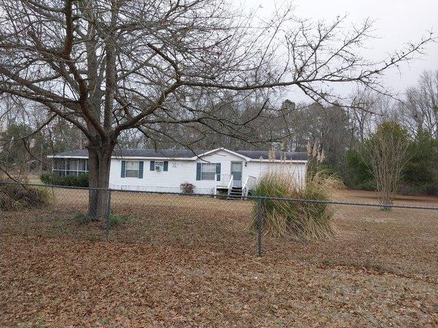125 Silver Ln, Barnwell, SC 29812