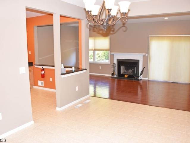 125 Springhill Dr