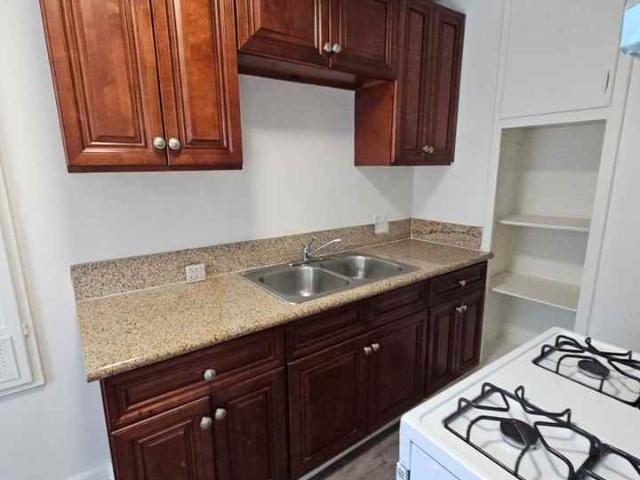 #125 Studio Apartment for Rent at 409 E Harvard St, Glendale, CA 91205 City Center