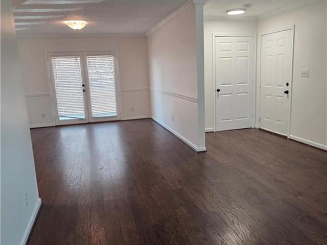 125 Sterling Court