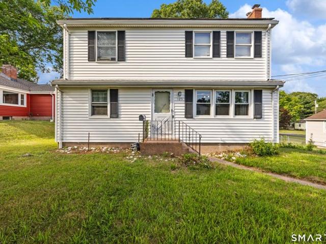 125 Stevens Ln, Middletown, CT 06457