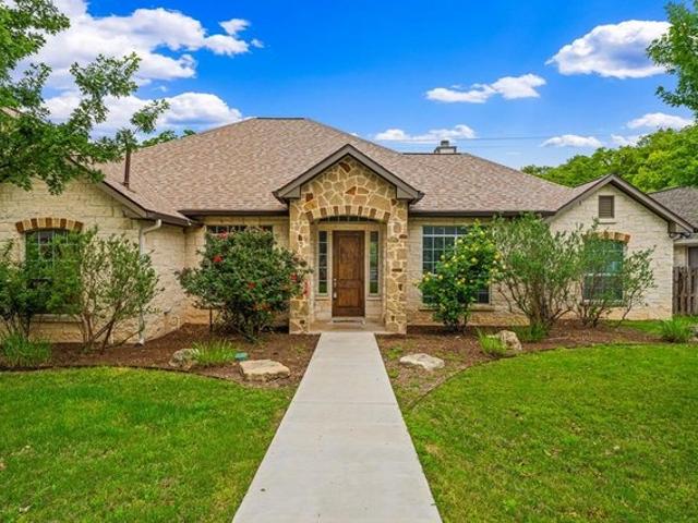 125 Stone Cyn, Fredericksburg, TX 78624