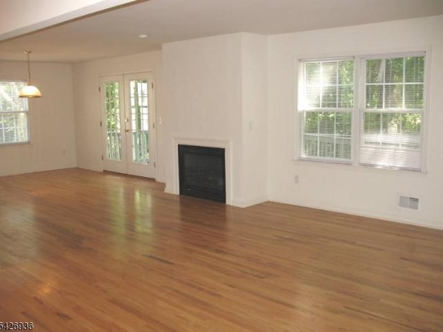 125 Summit Ave