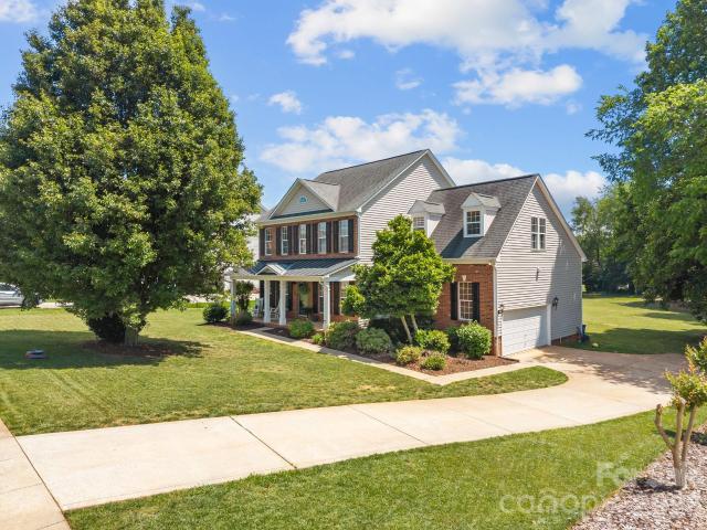 125 Sundown Cove Dr, Mooresville, NC 28117 | MLS #4372 | Compass