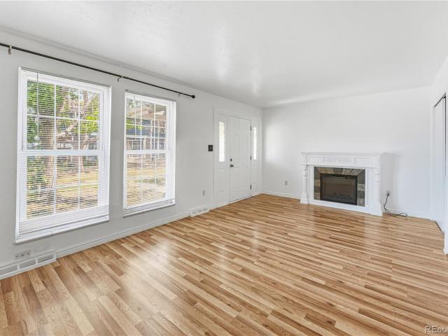 125 Paris Circle