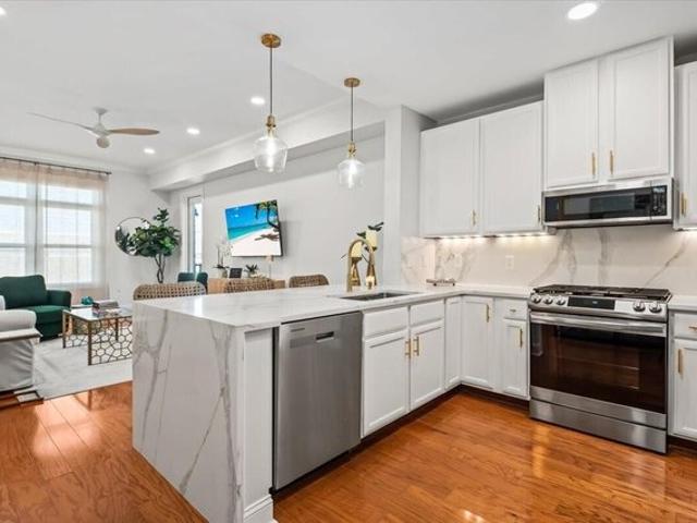 125 Pier View St Unit 407, Charleston, SC 29492