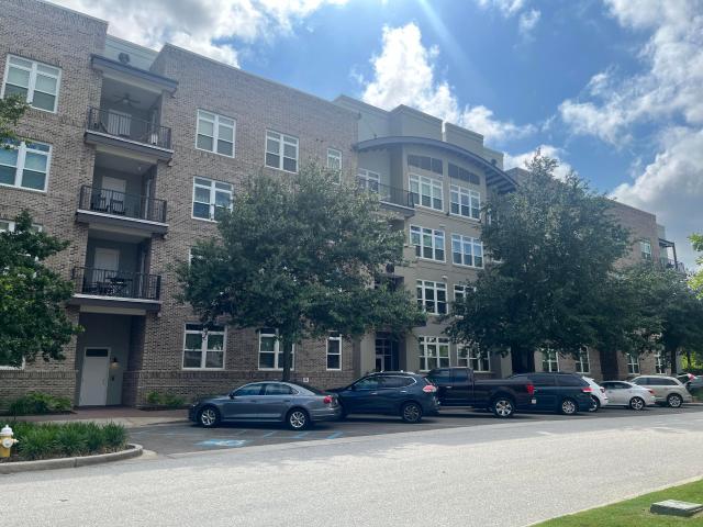 125 Pier View Street 103