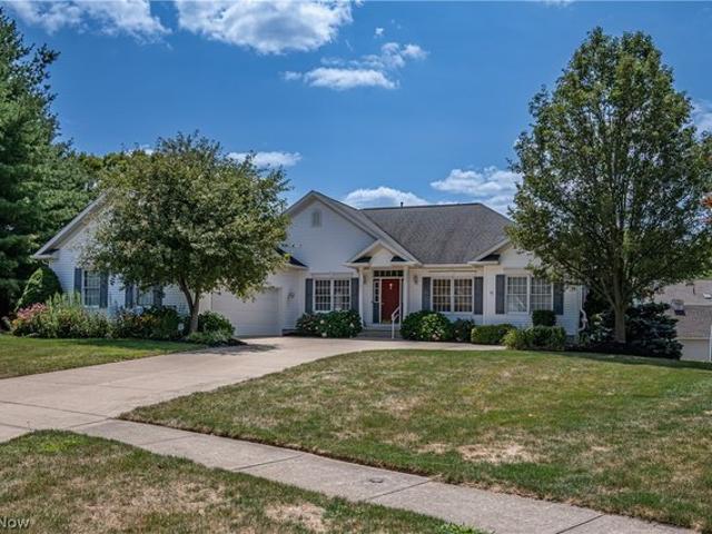 125 Pin Oak Trl, Seville, OH 44273