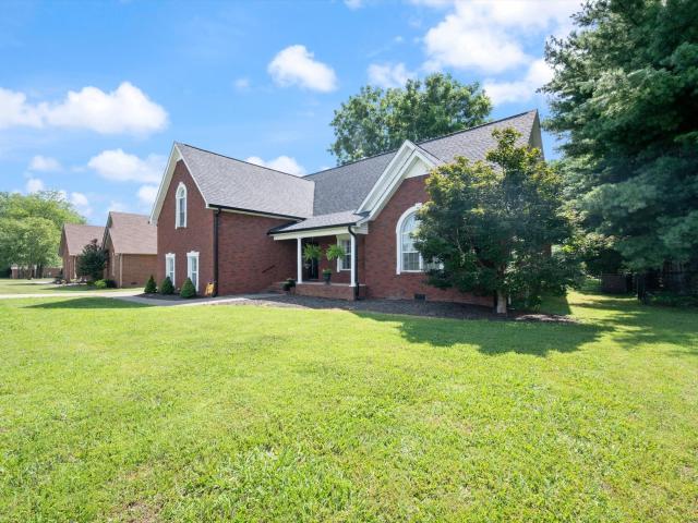 125 Prairieview Dr