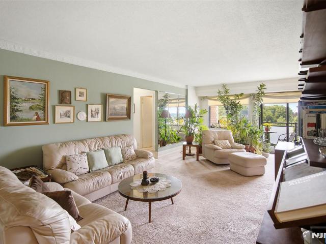 125 Prospect Avenue # 8C