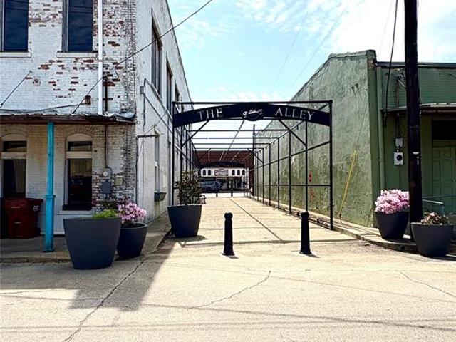 125 Quitman Street