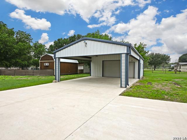 125 Red Oak Trl